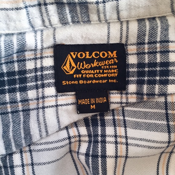 Volcom | Shirts | Vintage Volcom Workwear Blue Flannel Long Sleeve ...